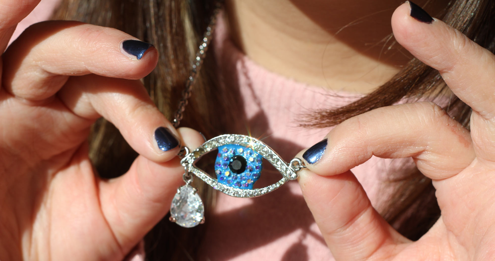 What I wore: Butler & Wilson Eye Pendant - Prettygreentea