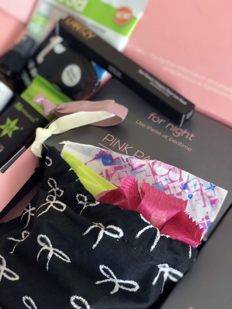 Pink Parcel Review - It’s a monthly thing - Prettygreentea